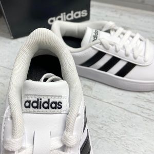 adidas | Shoes | Adidas Sneakers Vl Court Classic Unisex | Poshmark